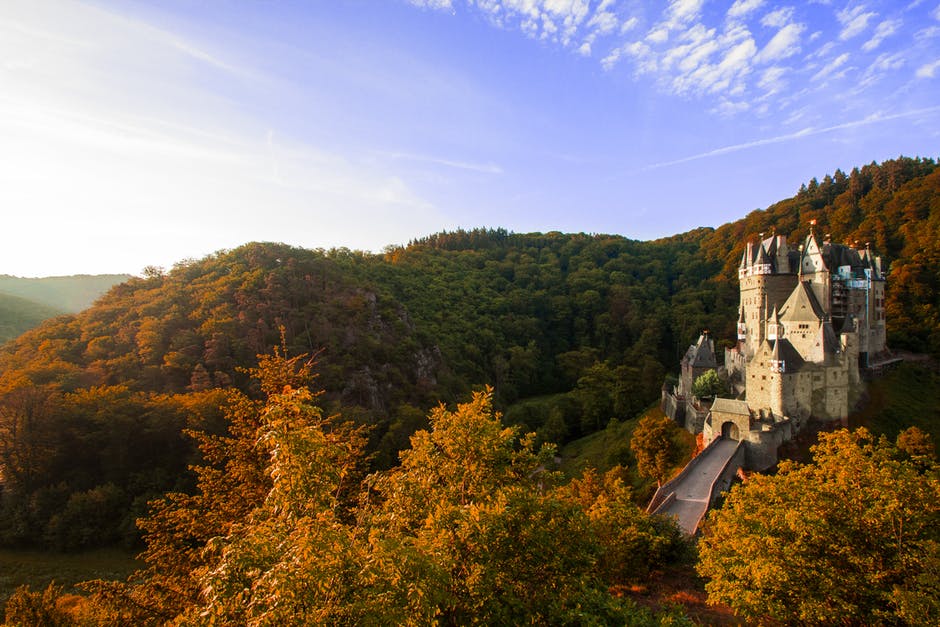 Castles here, there, and everywhere in Belgium - Brussels Express