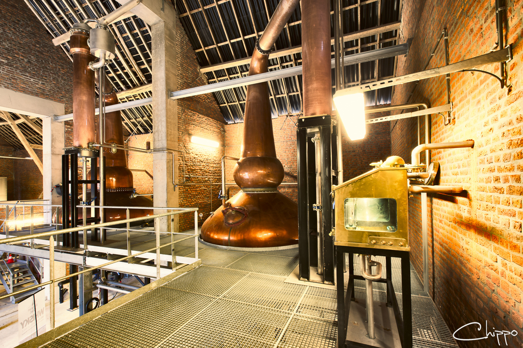 Belgian Owl: Tour a working whiskey distillery - Brussels Express