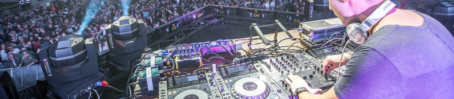 Music at the Iris Festival: Electro Night and MIXITY sings Brel ...