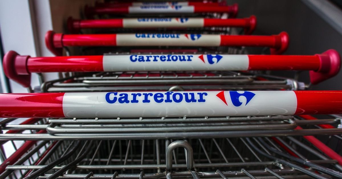 Carrefour to stop having automated cashiers - Brussels Express